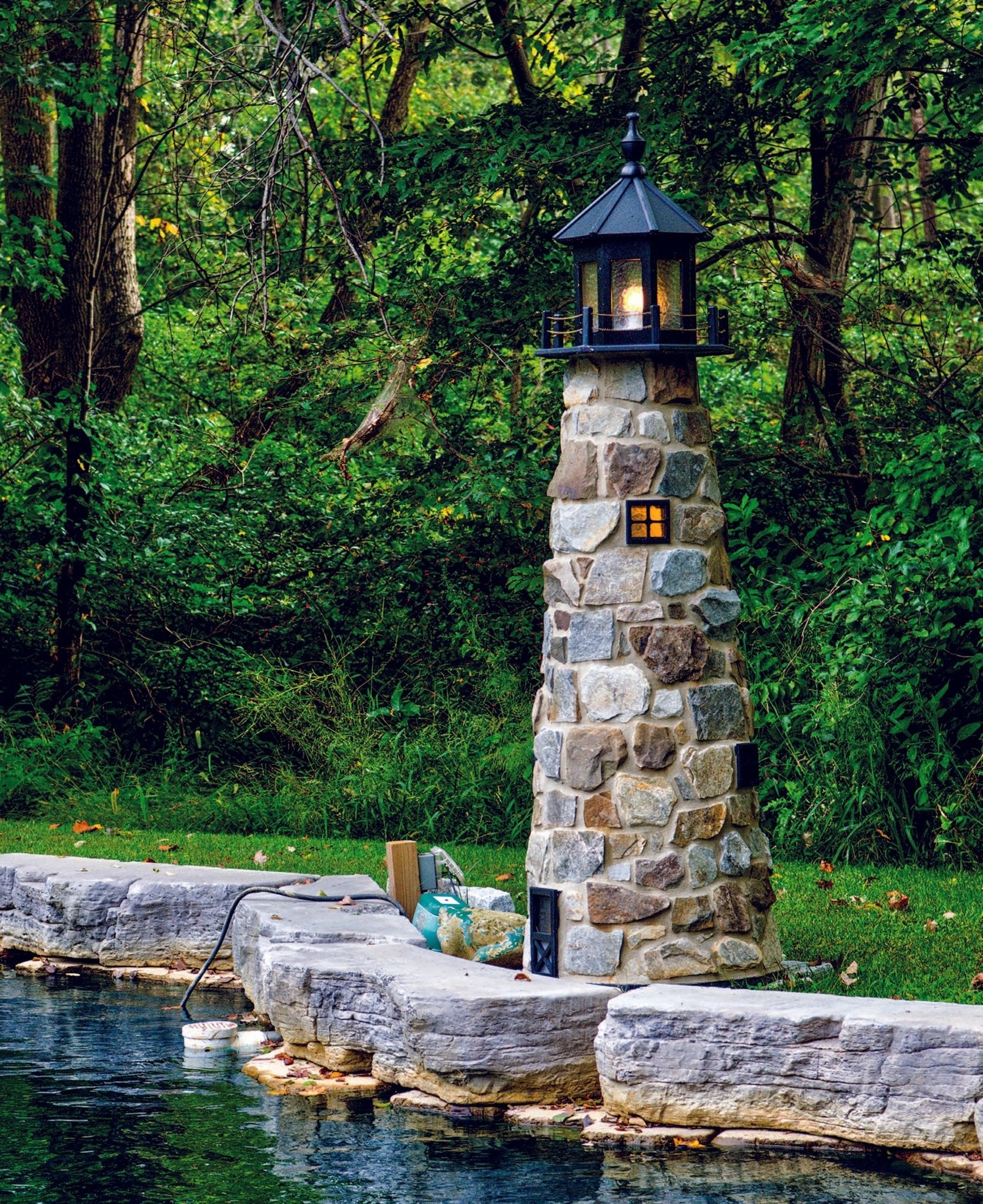 Stone Lighthouse – Sunray Patio Furniture